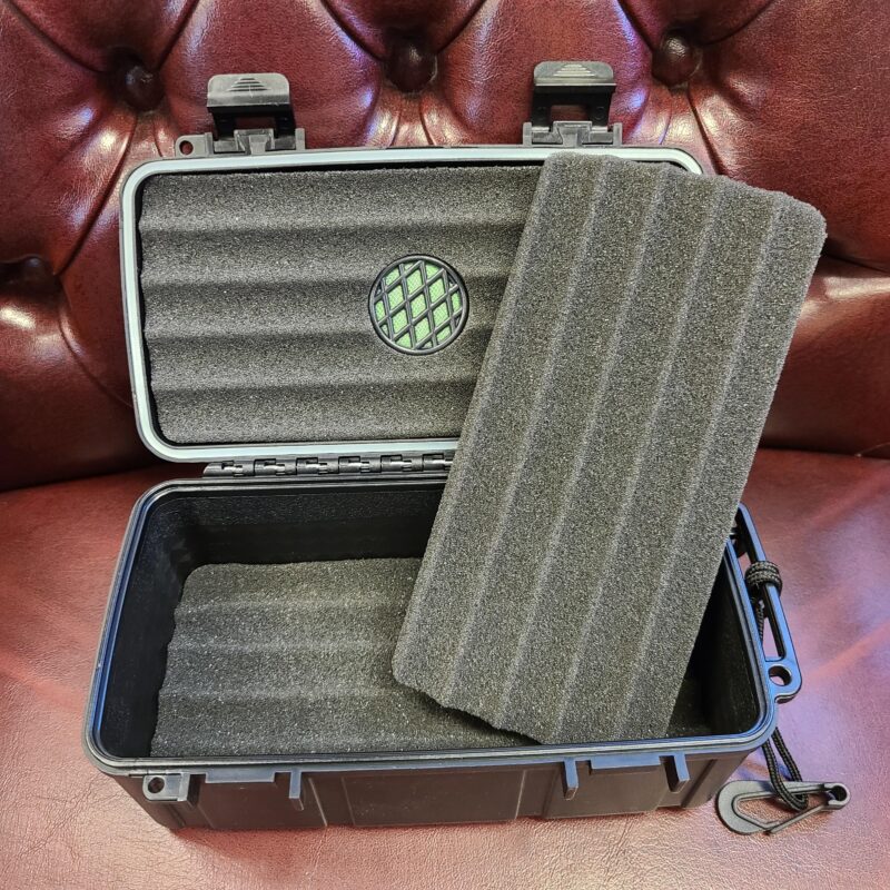 Travel Humidor Sikarlan – 10 ct | Vancouver's premium cigar store